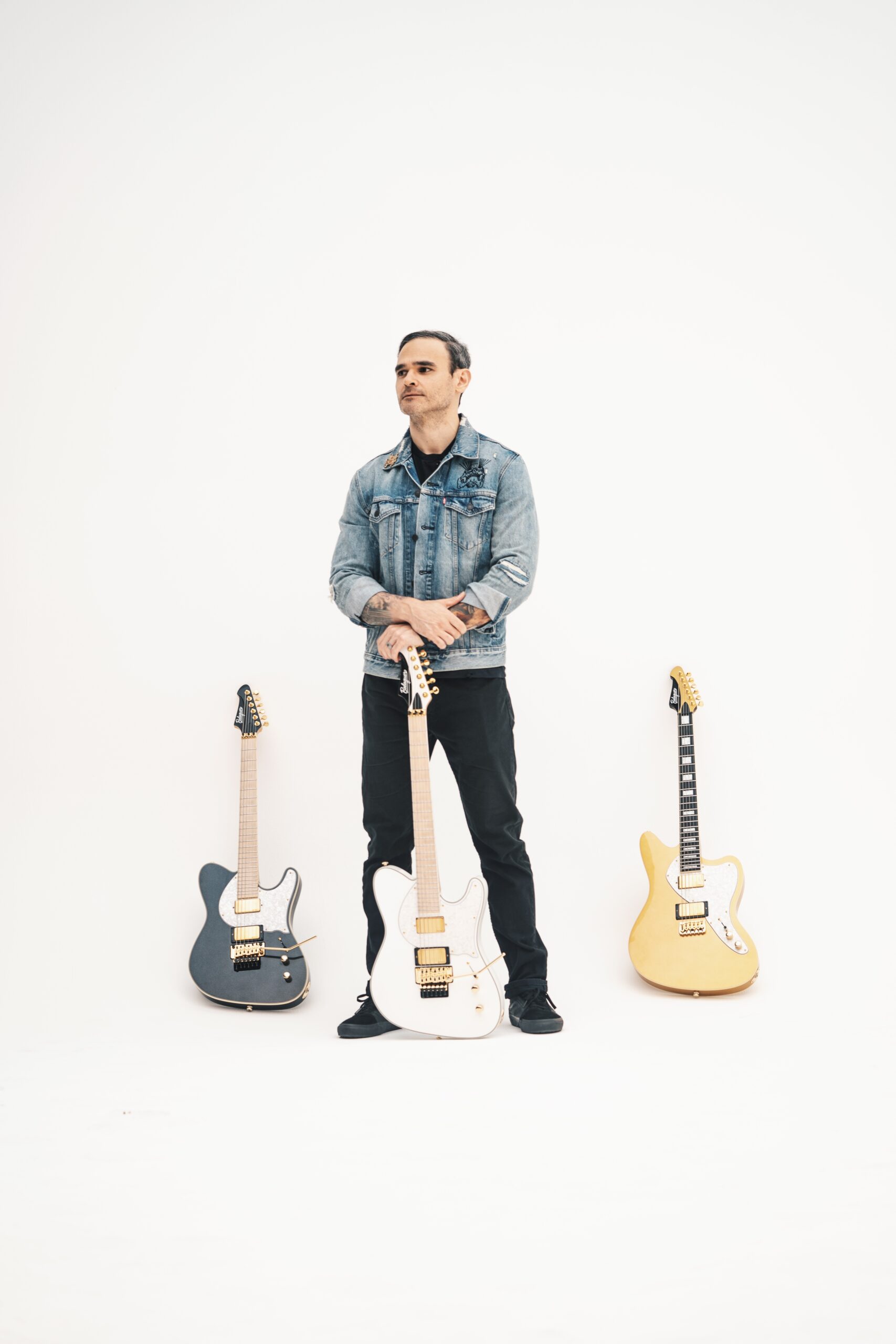 The Signature Series – Artist Signature Models – Balaguer Guitars